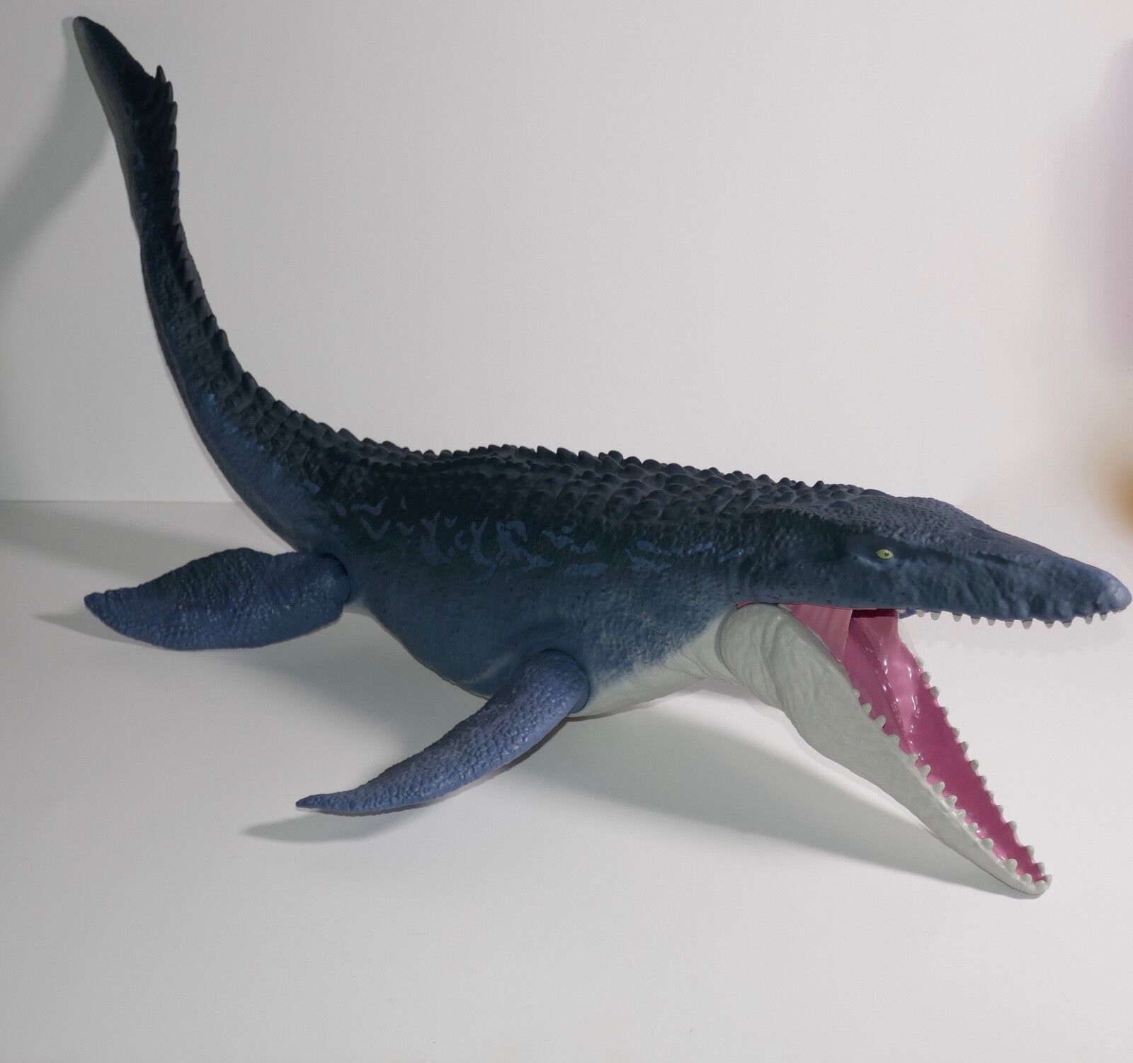 Mattel Jurassic World Fallen Kingdom Real Feel 28" Mosasaurus - Action ...