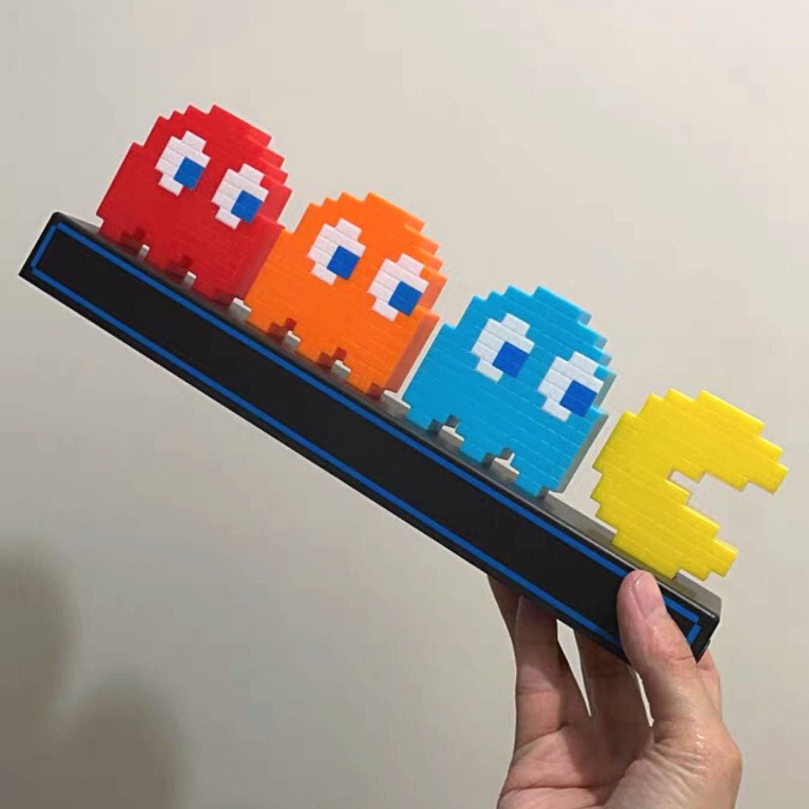 Pac-Man Inspired Pixel Night Light, PAC Man table lamp, Gaming Pacman ...