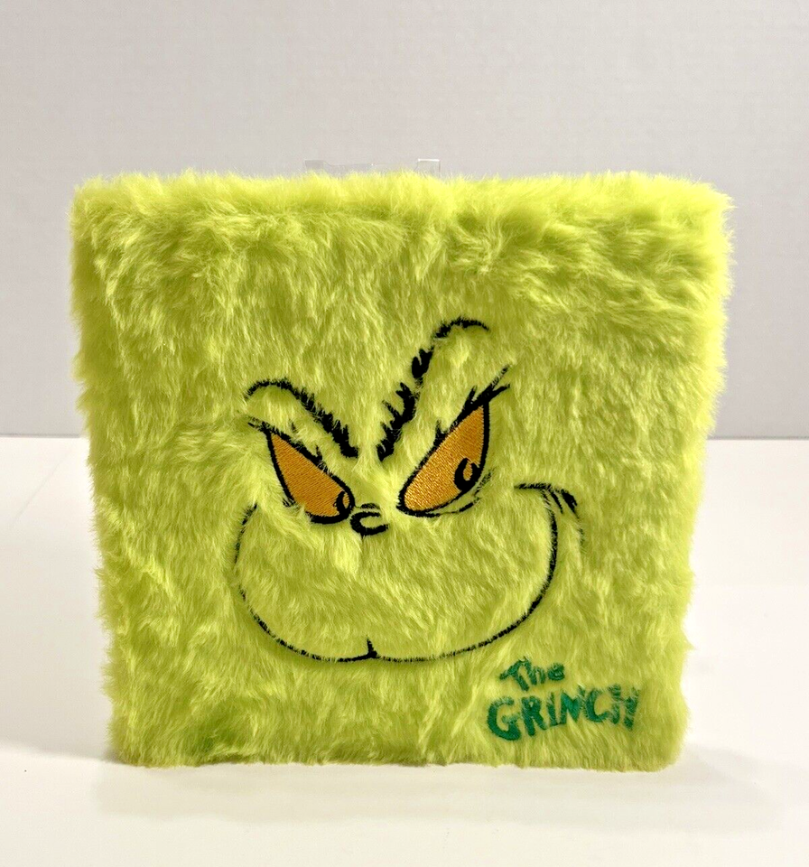 The Grinch Eyeshadow Palette 16 Colors Mirror Green Plush Cover 2024 Dr ...