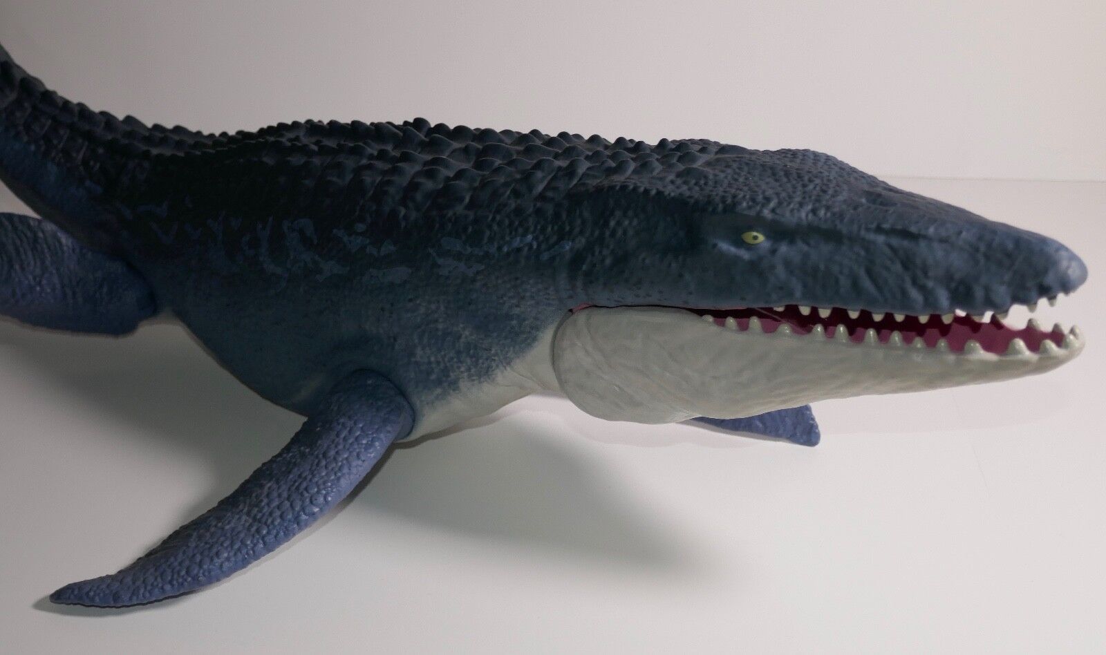 Mattel Jurassic World Fallen Kingdom Real Feel 28" Mosasaurus - Action ...