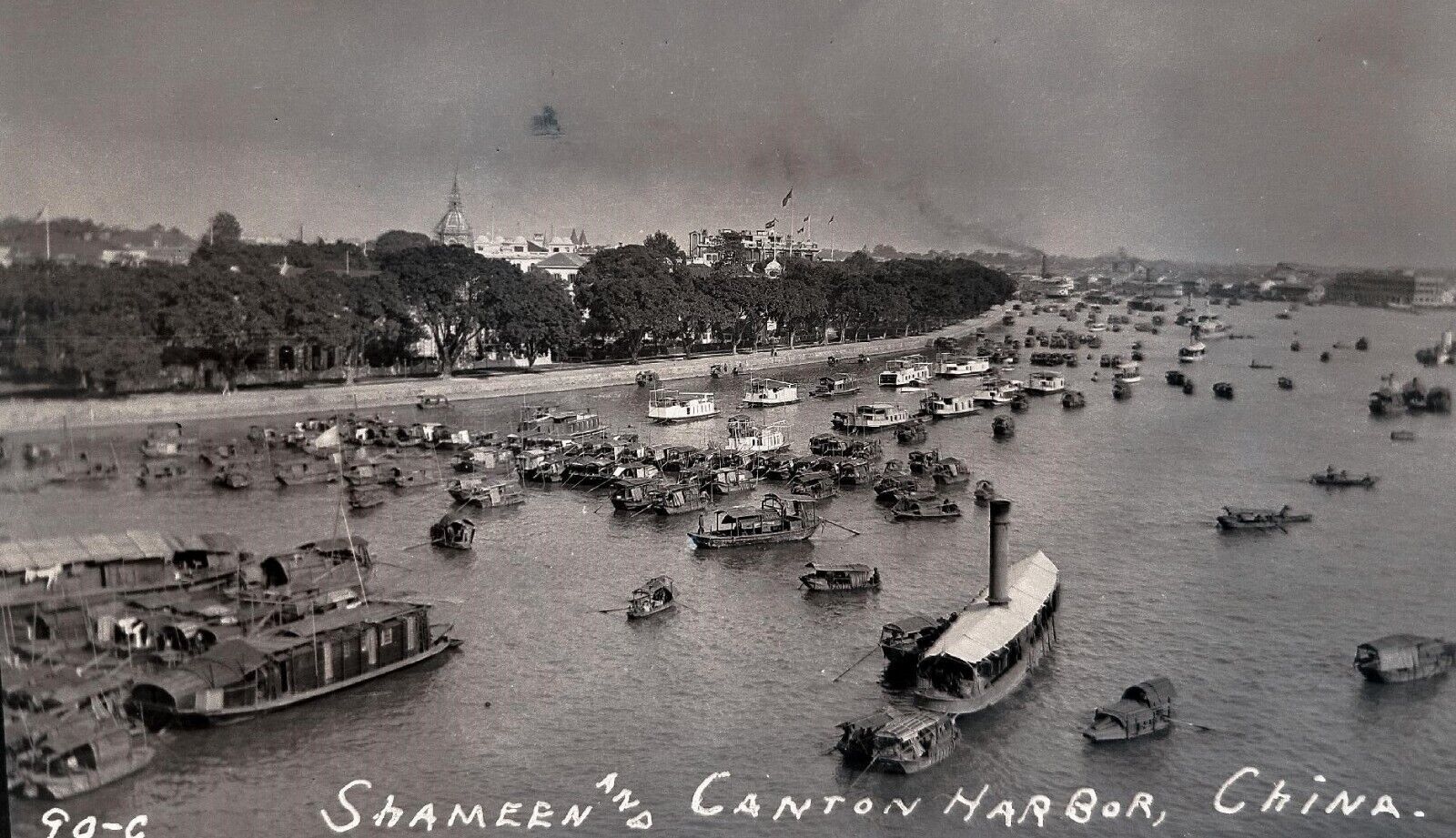 VINTAGE PHOTO; SHAMEEN AND CANTON HARBOR; CHINA; CIRCA 1912 - Photographs
