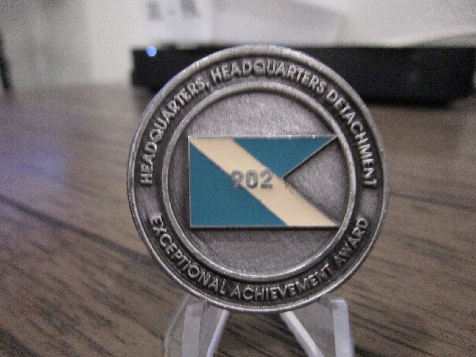 US Army 302nd Military Intelligence Group Challenge Coin #978T ...