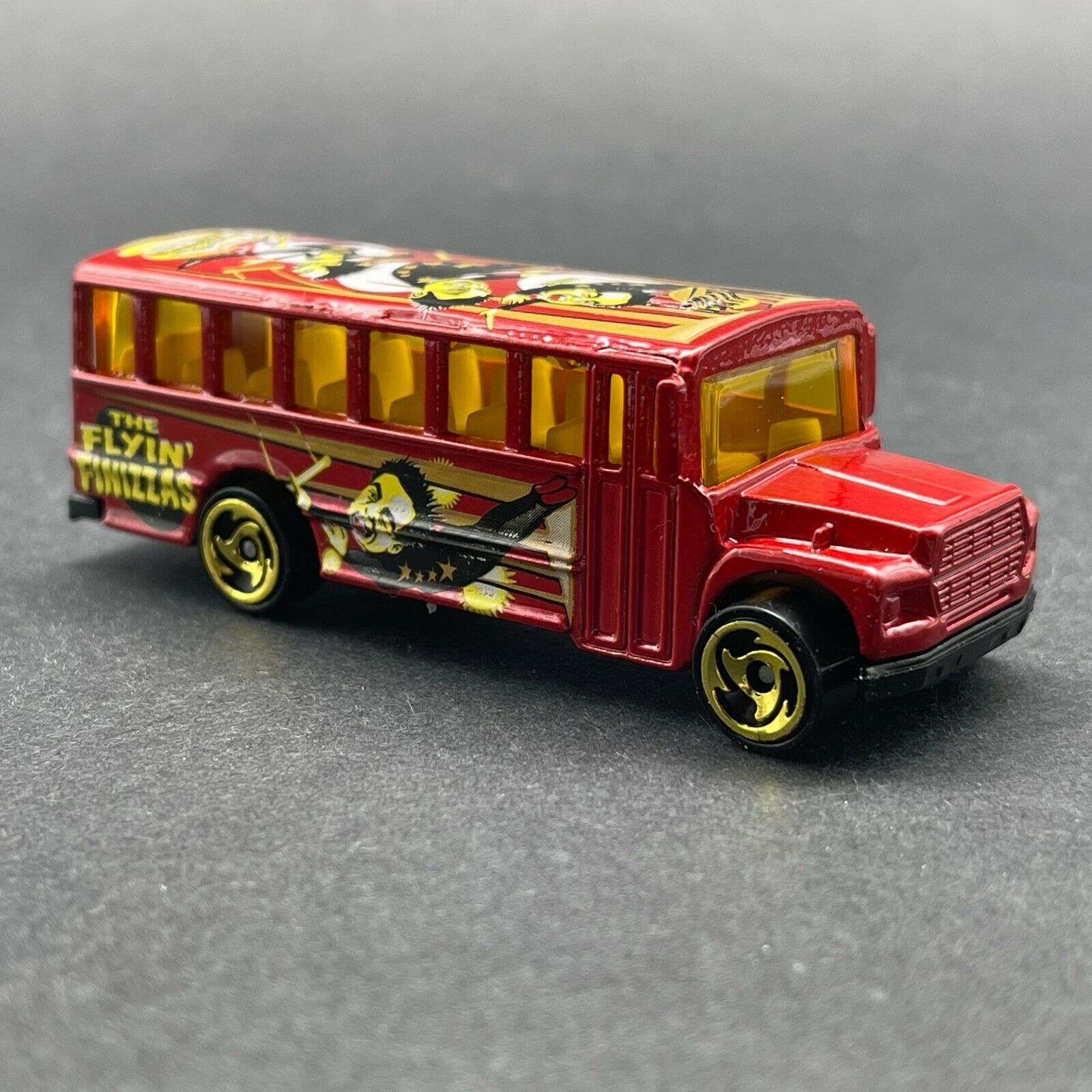 Hot Wheels Flyin' Finizzas Sideshow Chevrolet School Bus Red Diecast 1/ ...