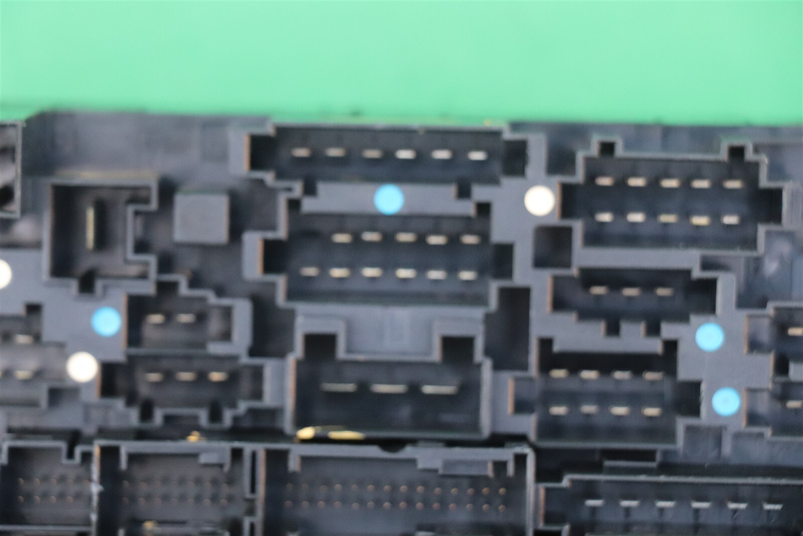 Mercedes R171 Front Fuse Relay Box SAM Control Module 1715450801 ...