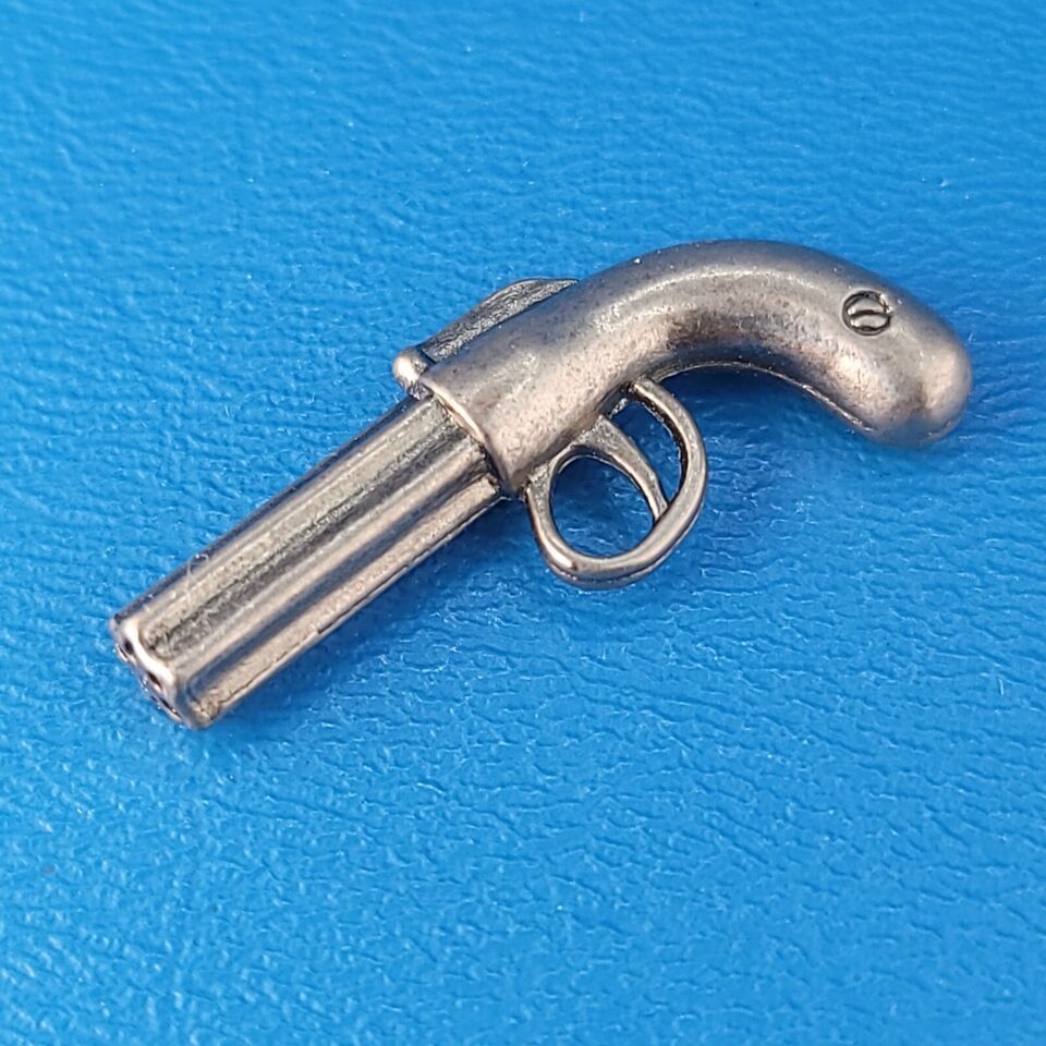 Clue Nostalgia Series Revolver Weapon Token and 50 similar items