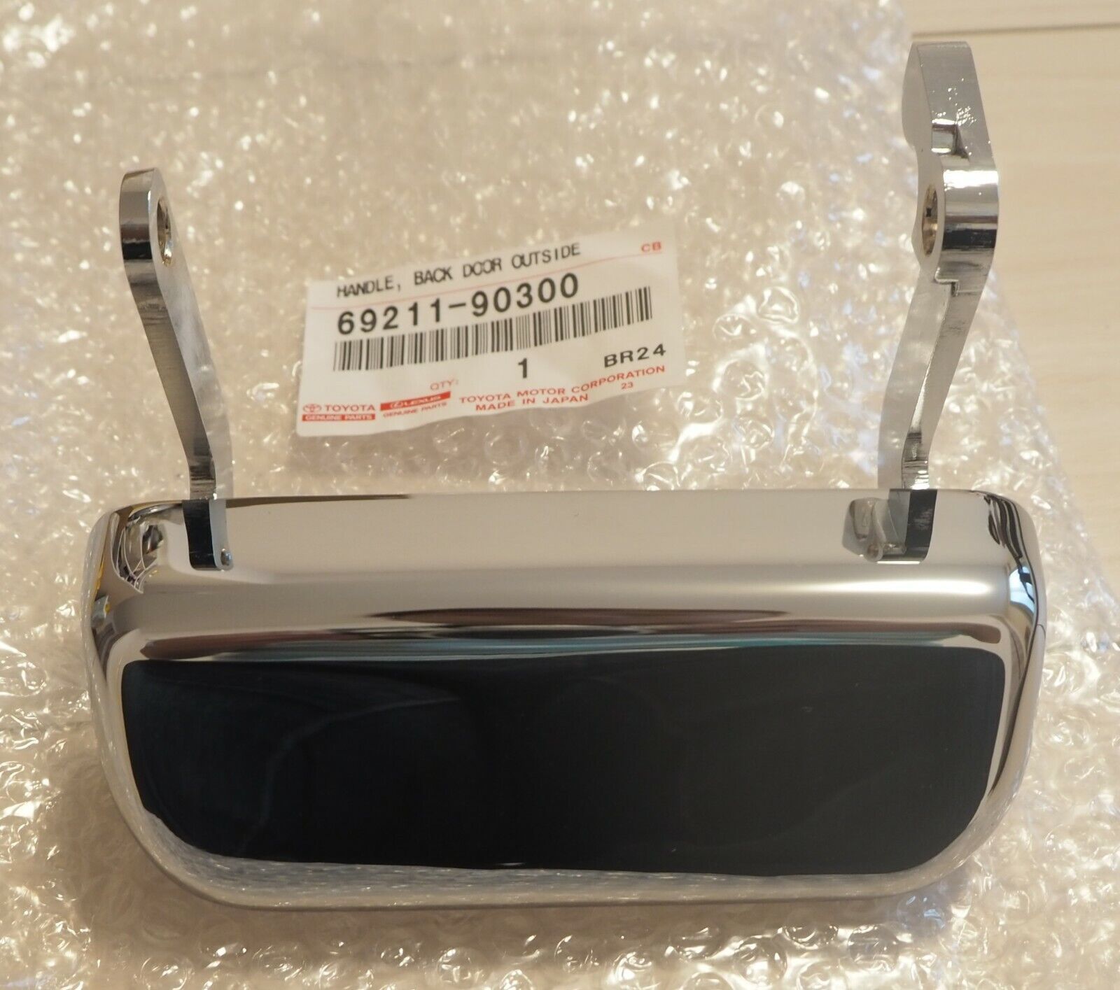 TOYOTA Genuine HANDLE ASSY TAIL GATE LOCK LAND CRUISER 1972-1981 69211 ...