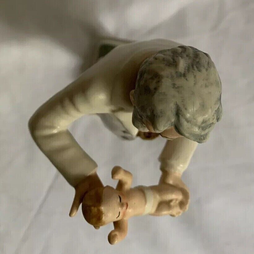 1971 GOEBEL BABY OLD DOCTOR PEDIATRICIAN PEDIATRIC NEWBORN FIGURE ...