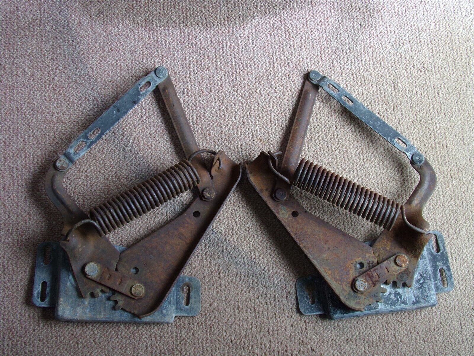 1970 Plymouth Satellite Hood Hinges OEM 1966 67 68 69 Road Runner GTX ...