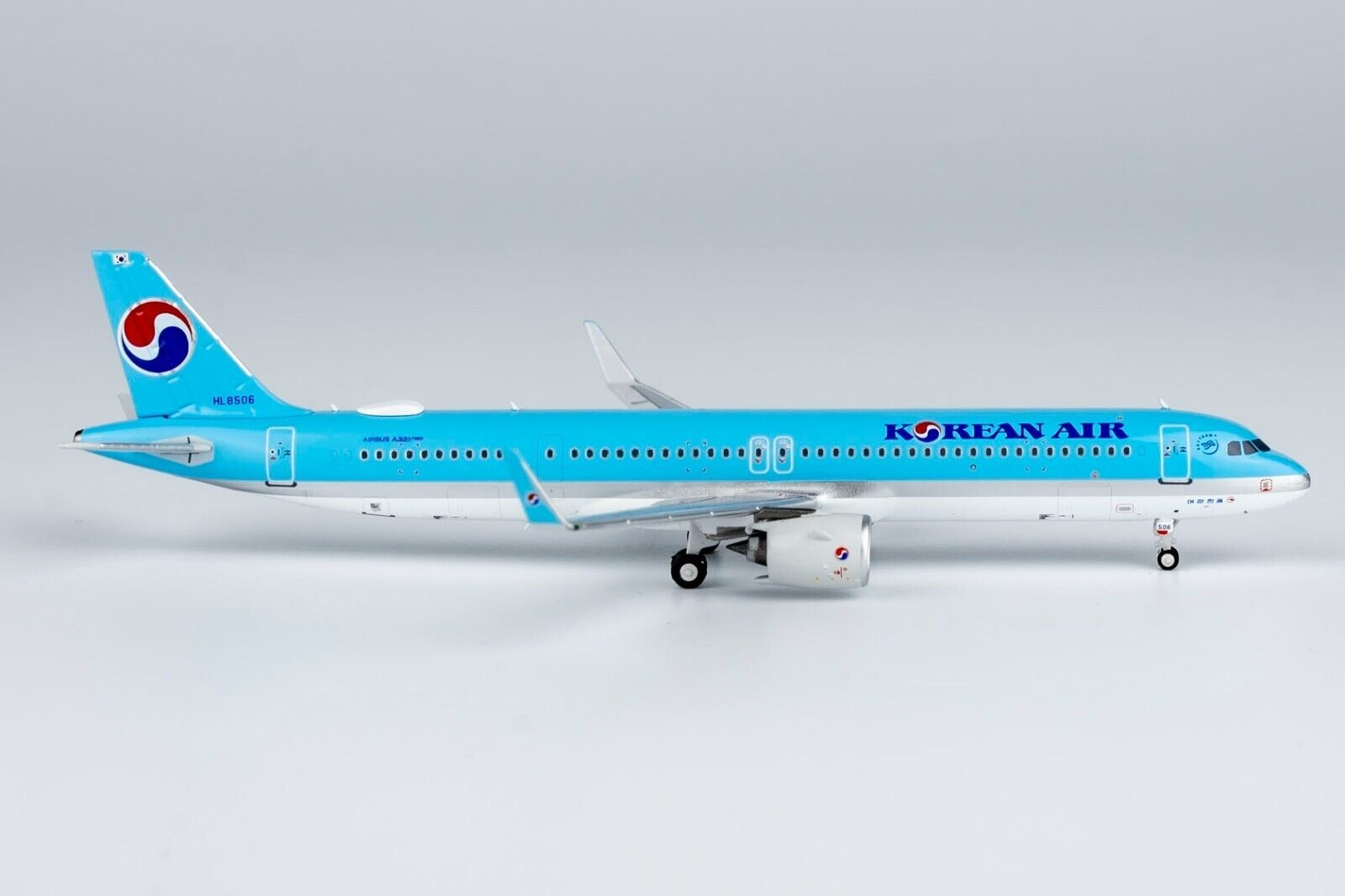 Korean Air Airbus A321neo HL8506 NG Model 13095 Scale 1:400 ...