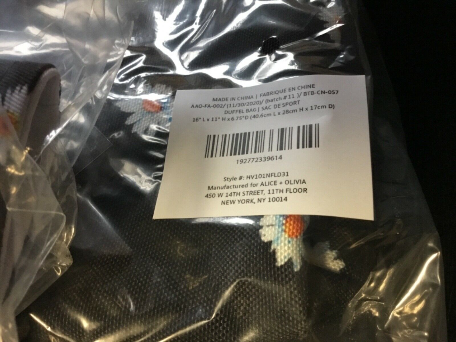 Alice + Olivia Daisy Print Duffel Bag & Matching Reversible Bucket Hat ...