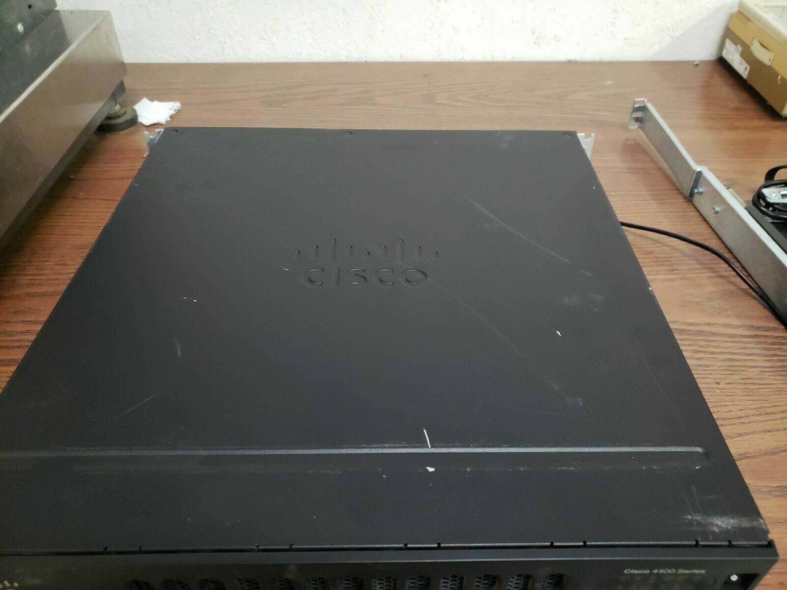 Genuine Cisco ISR4451-X-HSEC/K9 V06 ISR 4451 PoE 4 Port no clock issue ...