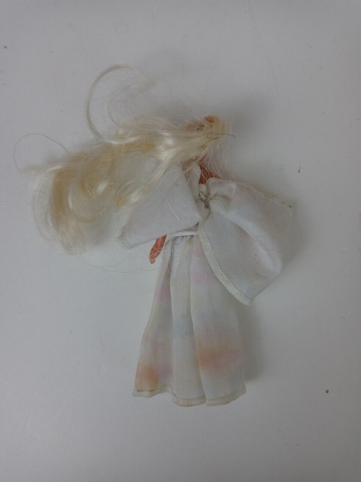 1996 McDonalds Happy Meal Barbie - Fast Food
