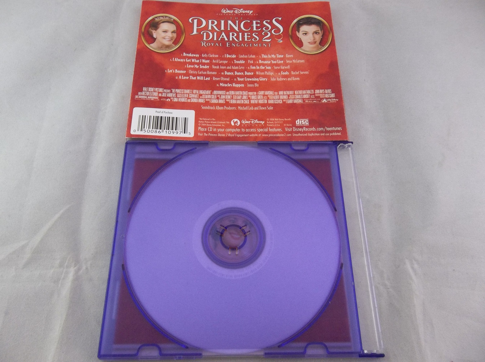 The Princess Diaries 2 Royal Engagement Official Motion Picture ...