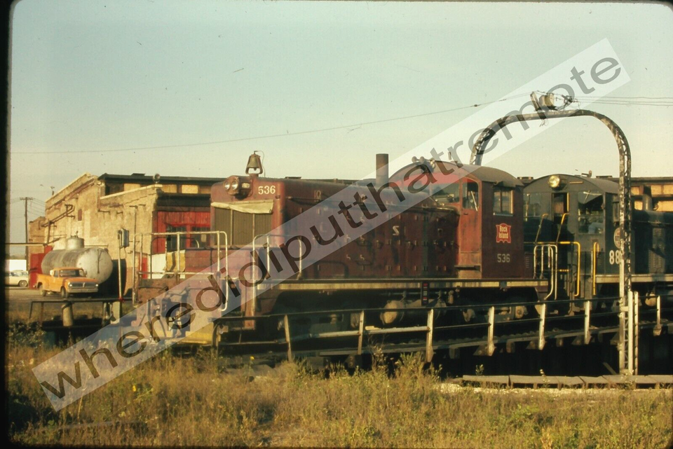 Orig. Slide Chicago Rock Island & Pacific CRIP 536 EMD SW1 Blue Island ILL 10-73 - Railroadiana ...