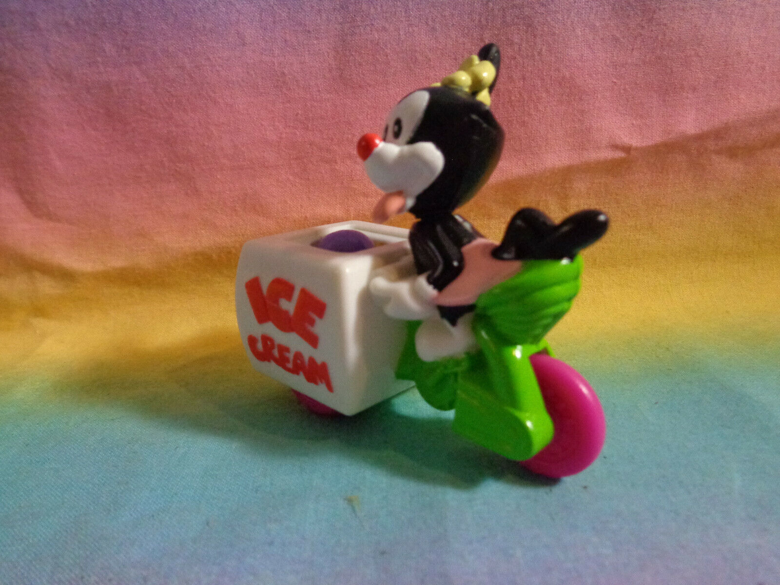 Vintage 1993 Warner Brothers Animaniacs Dot's Ice Cream Wagon/Cycle ...