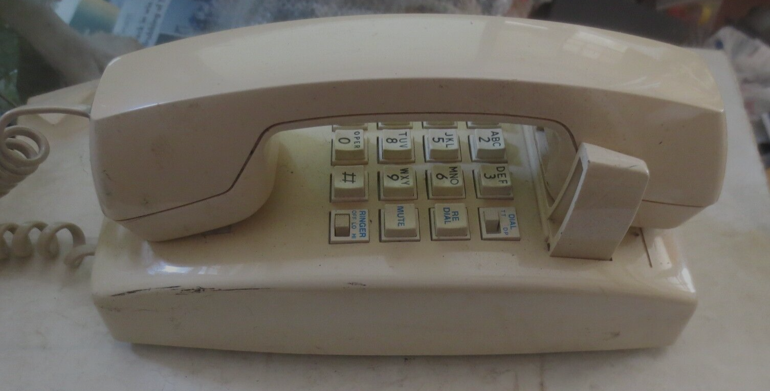 Vintage AT&T 110 CS2554BMPF Beige Push Button Wall Telephone volume ...