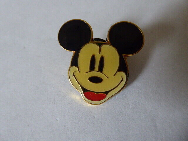 Disney Trading Pin Mickey and Minnie Model Sheet Framed pin Set ...