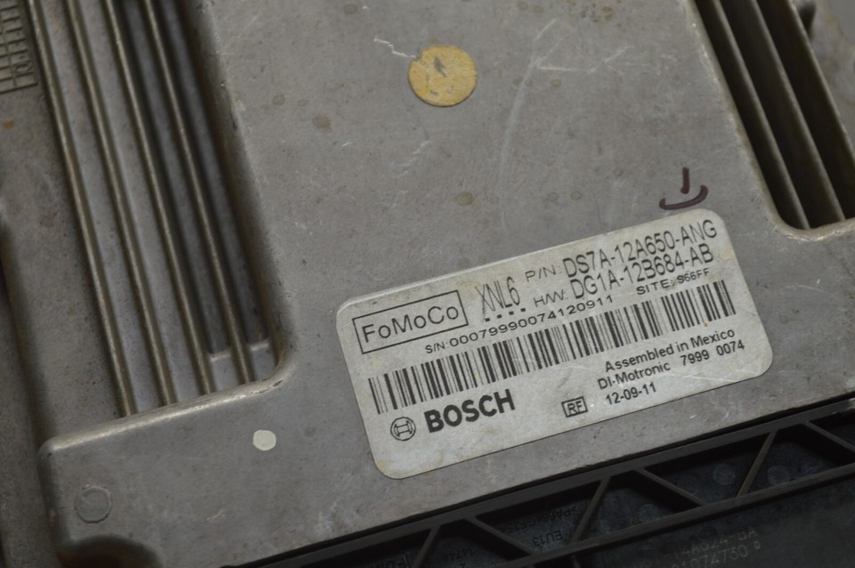 2013 Ford Fusion Engine Control Unit ECU DS7A12A650ANG Module 26-18A2 ...