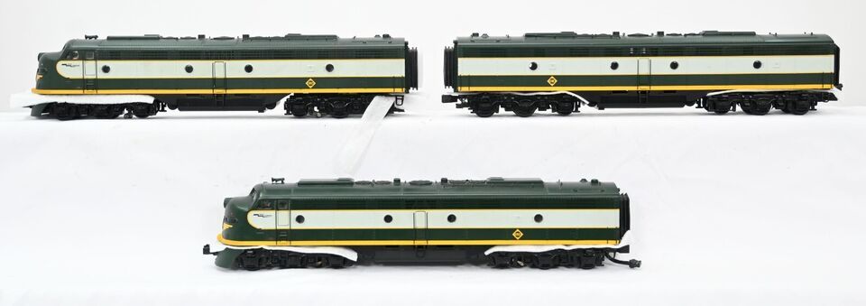 MTH Premier 20-2236-1 Erie E-8 ABA Diesel Engine Set in original box ...