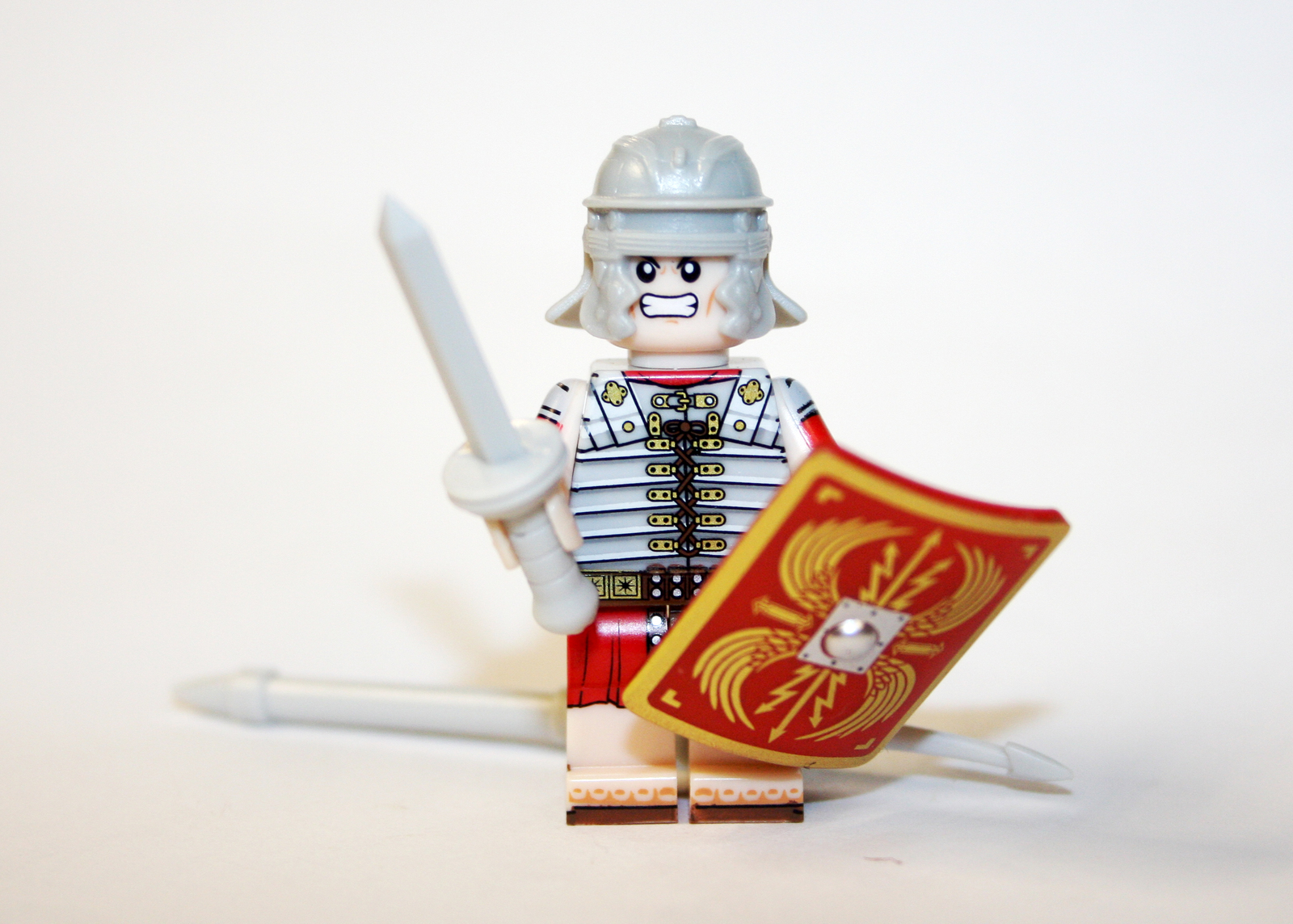 Roman Legionary Red Soldier ! Toys Minifigures - LEGO (R) Minifigures