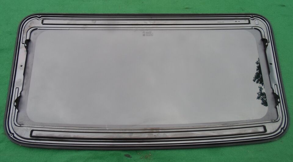 2007 - 2013 GMC SIERRA 1500 2500 3500 OEM FACTORY SUNROOF GLASS PANEL ...