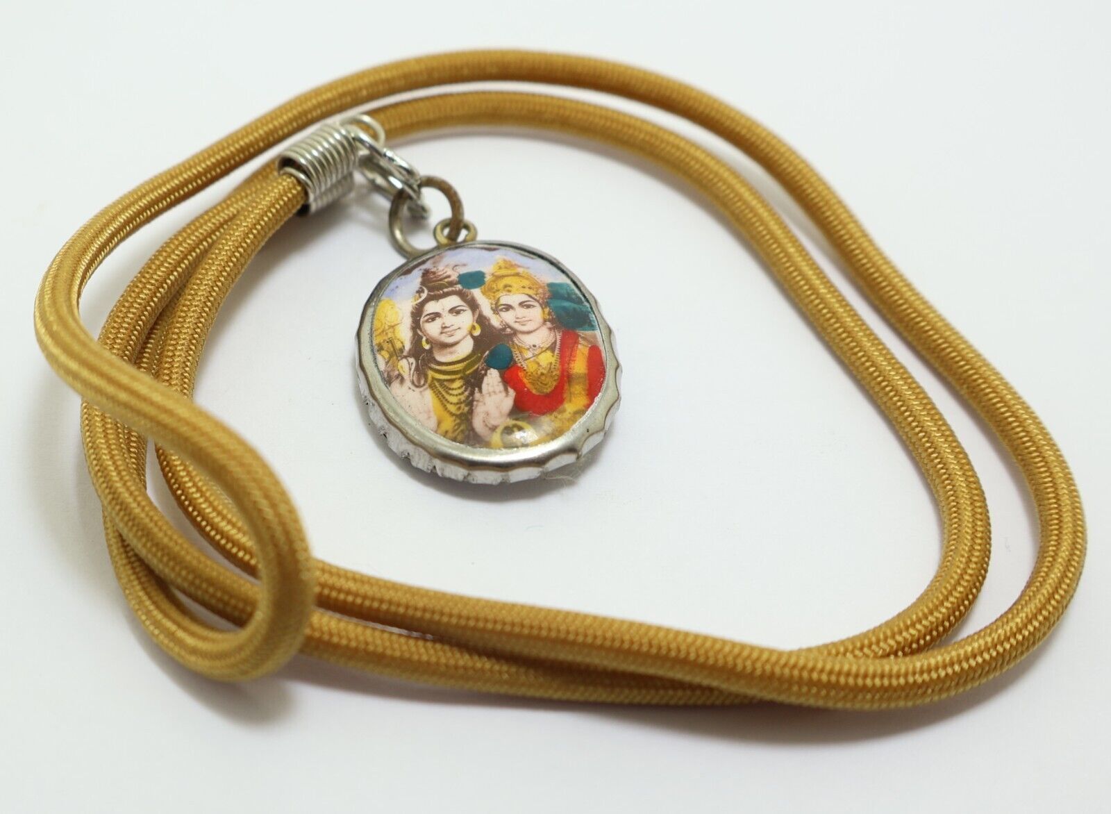 LORD SHIVA MAHADEV MAA PARVATI UMA DEVI SHAKTI BLESS OM PENDANT LOCKET ...