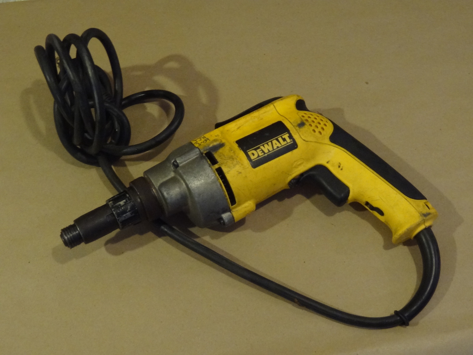 DEWALT ELECTRIC SCREW GUN DRILL DW267 VERSA-CLUTCH USED WORKS WELL ...