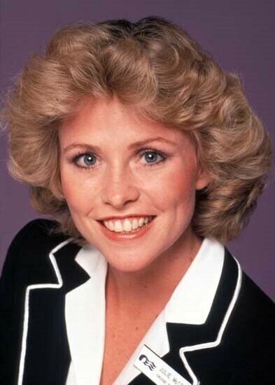 The Love Boat Lauren Tewes as Julie McCoy 5x7 inch photo - Black & White