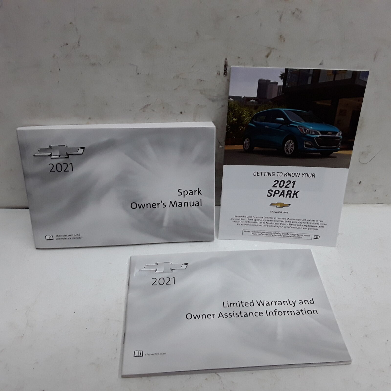 2021 Chevrolet Spark owners manual - Books