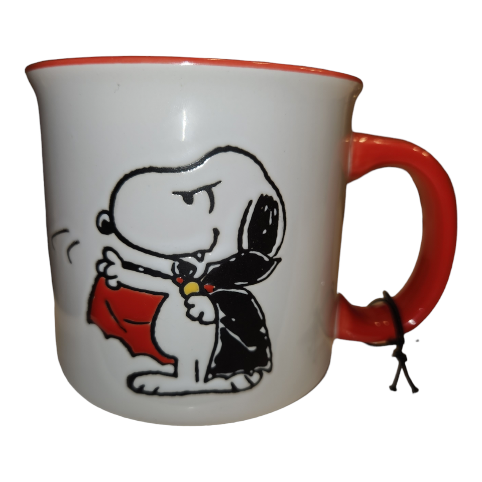The Peanuts Vampire Snoopy Fangtastic 20 oz Etched Coffee Mug - Cups & Mugs