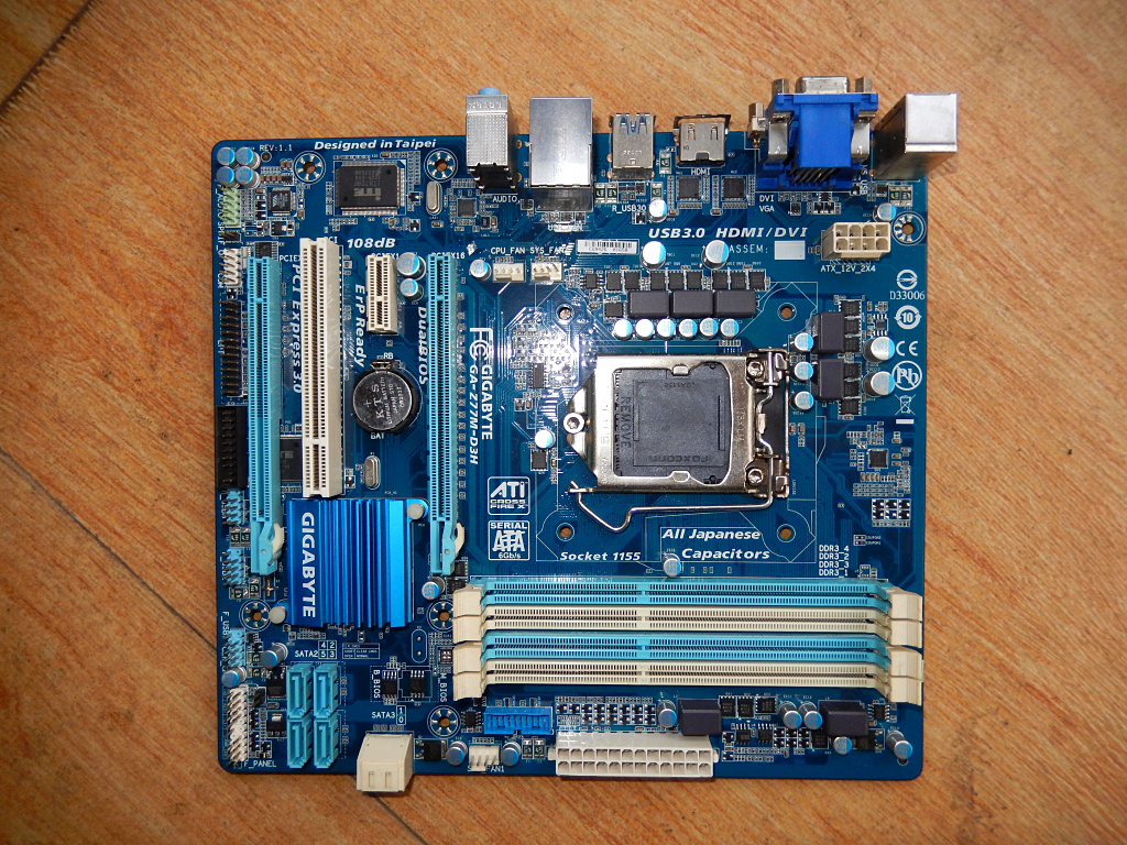 GIGABYTE GA-Z77M-D3H Motherboard Chipset Intel Z77 LGA1155 HDMI ...