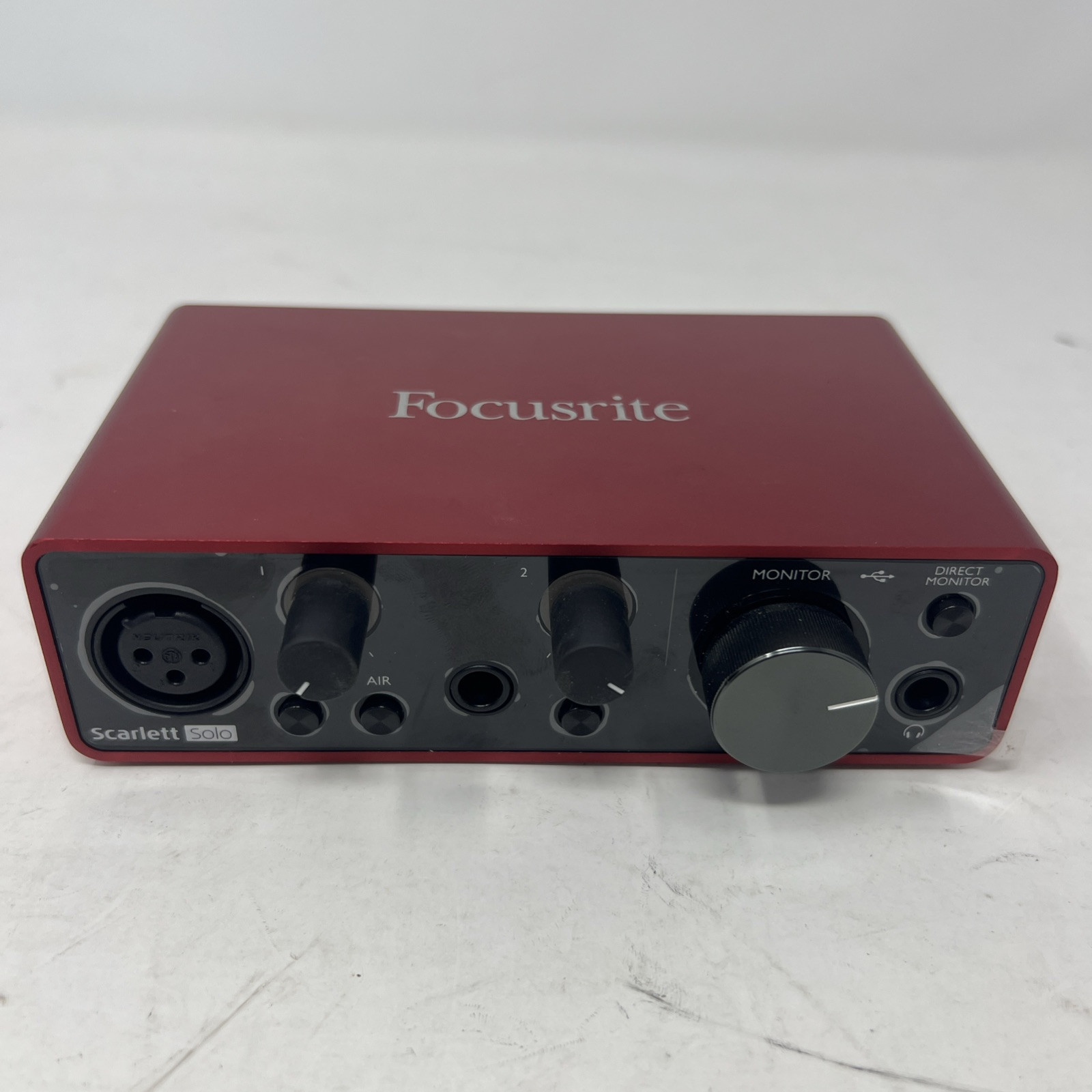Focusrite Scarlett Solo 3rd Gen 2-Channel Pro Audio Interface ...