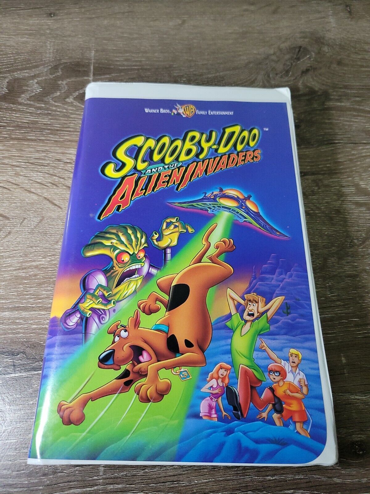 Scooby-Doo and the Alien Invaders (VHS, 2000, Warner Brothers Clam ...
