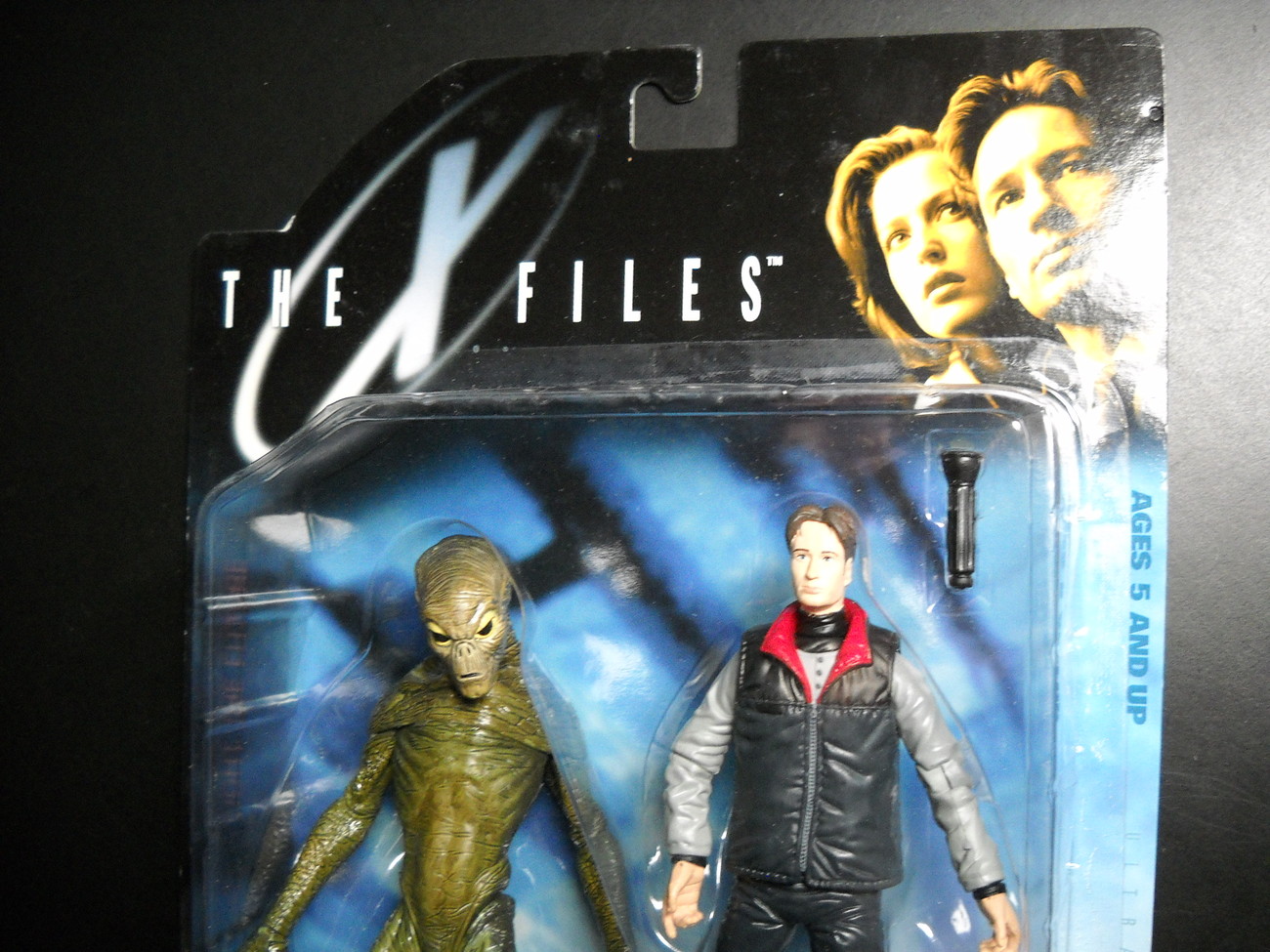 X Files McFarlane 6 Inch Agent Fox Mulder Alien 98 Series 1 Still ...