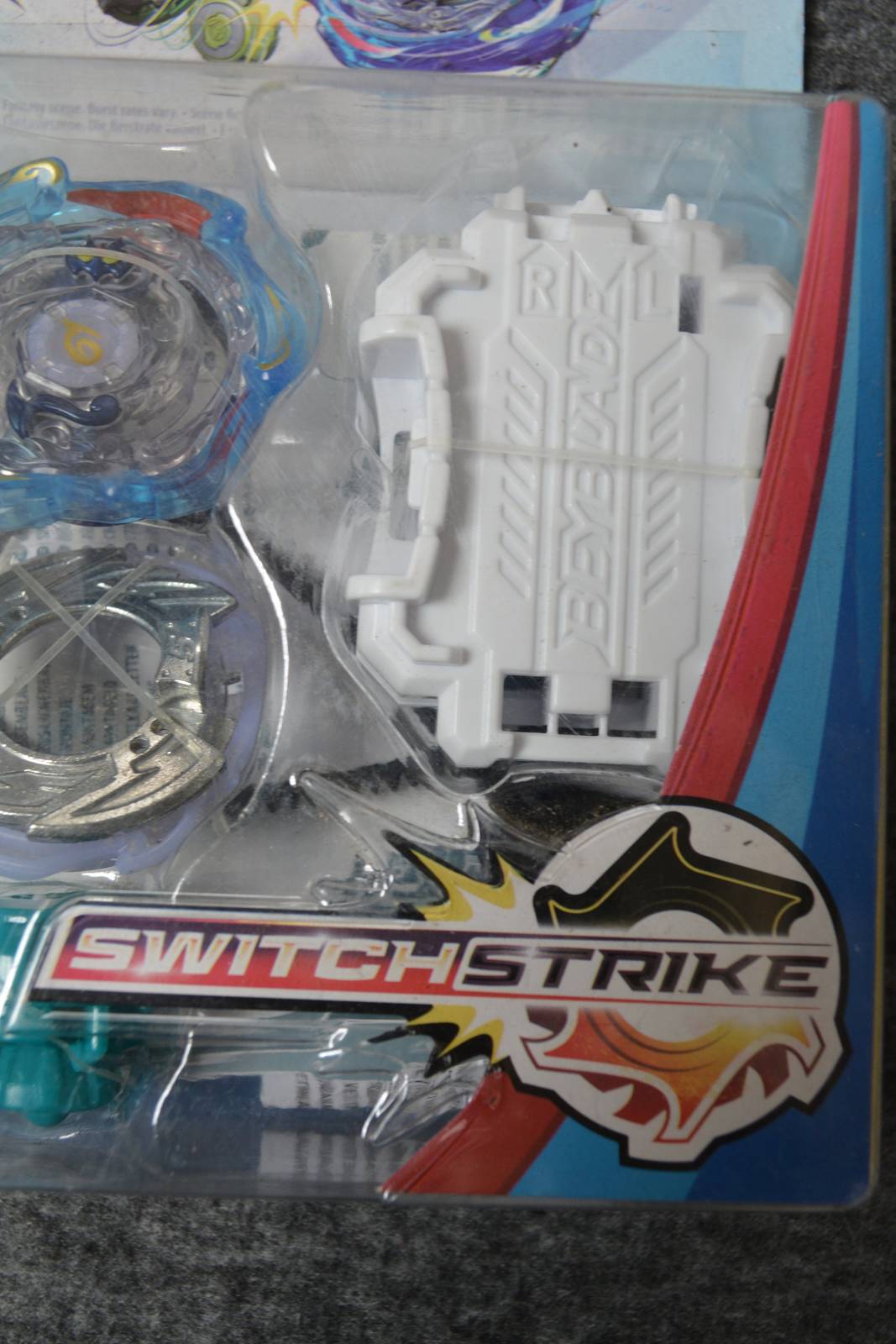 Beyblade Burst Evolution SwitchStrike Starter Pack Jinnius J3 Hasbro ...