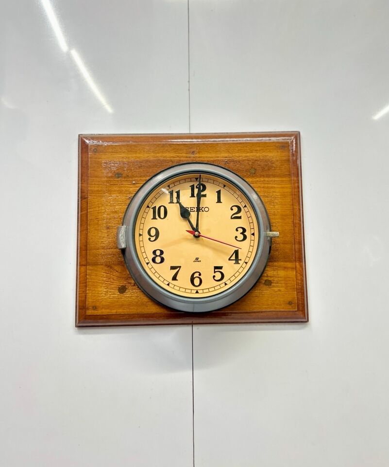 Marine Antique Ship Refurbish Lava Grey Paint Coating Seiko Quartz Wall ...