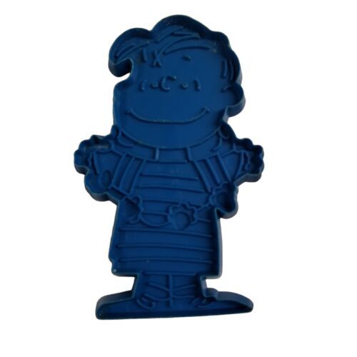 Peanuts Cookie Cutters Lucy Linus van Pelt Comic Strip Characters ...