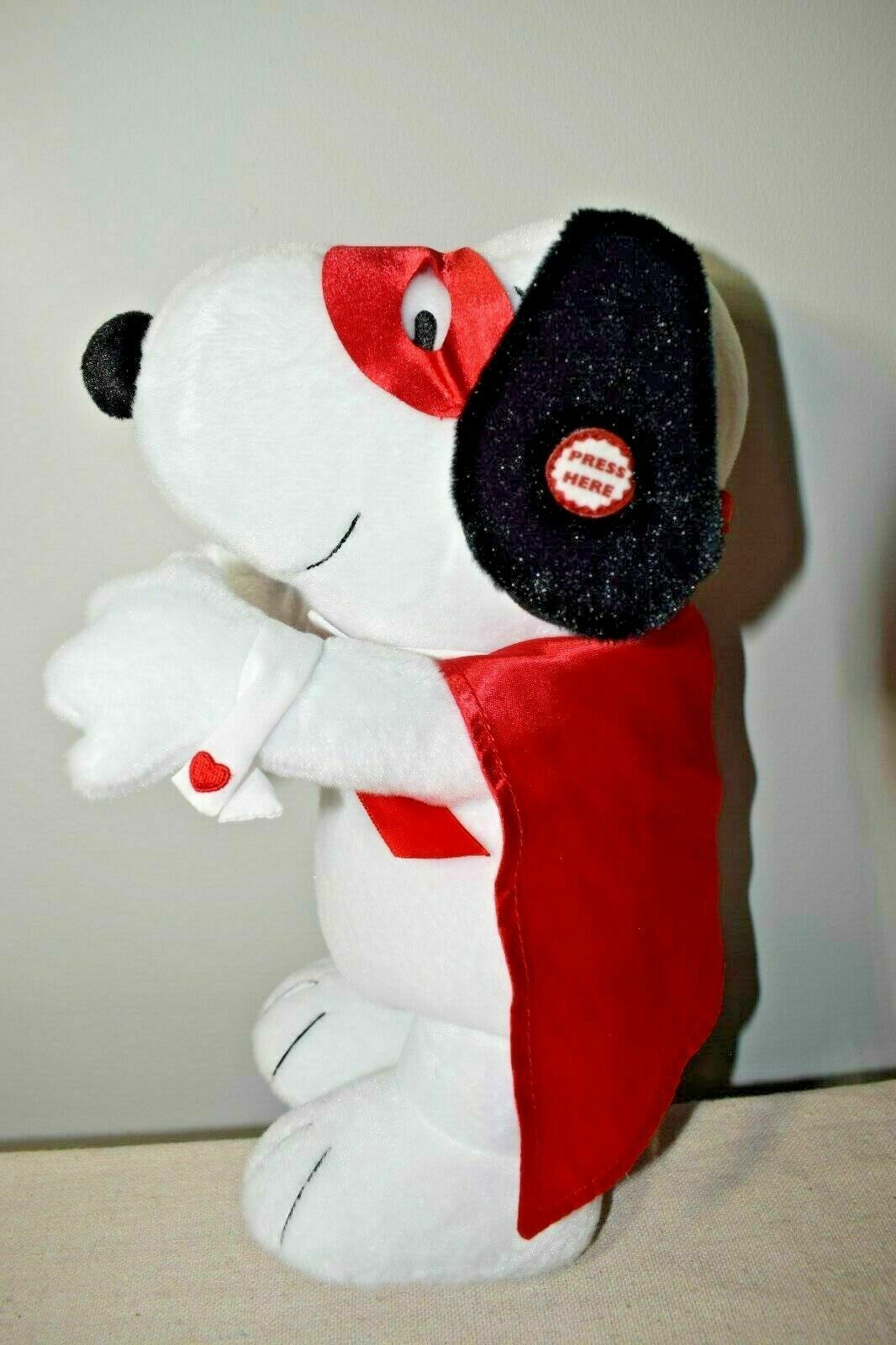 Snoopy Kissing Bandit Animated Plush Hallmark - Action Figures