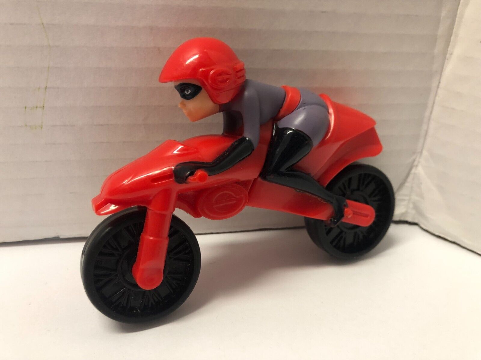 McDonald's Incredibles 2 Elastigirl & Elasticycle #2 Happy Meal Toy ...
