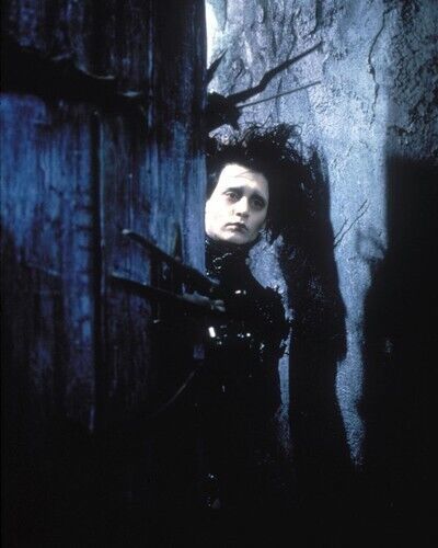 Edward Scissorhands iconic peering around door Johnny Depp 8x10 inch ...