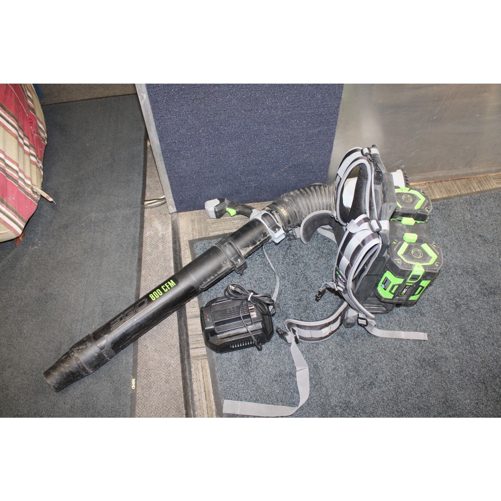 EGO LBPX8000 56V 800 CFM 190 MPH Battery Backpack Blower + 2 - 6ah ...