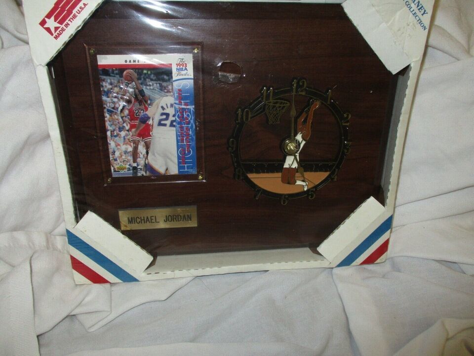 1993 Michael Jordan Chaney Clock on Wood Wall Plaque with NBA Picture ...