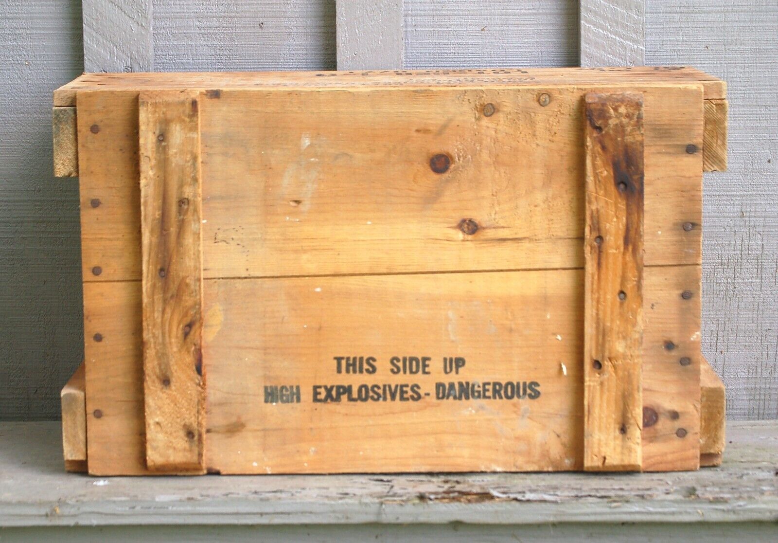 Explosives Wooden Dynamite M1 Crate Box Hunting Cabin Loaded: 9 / 1971 ...
