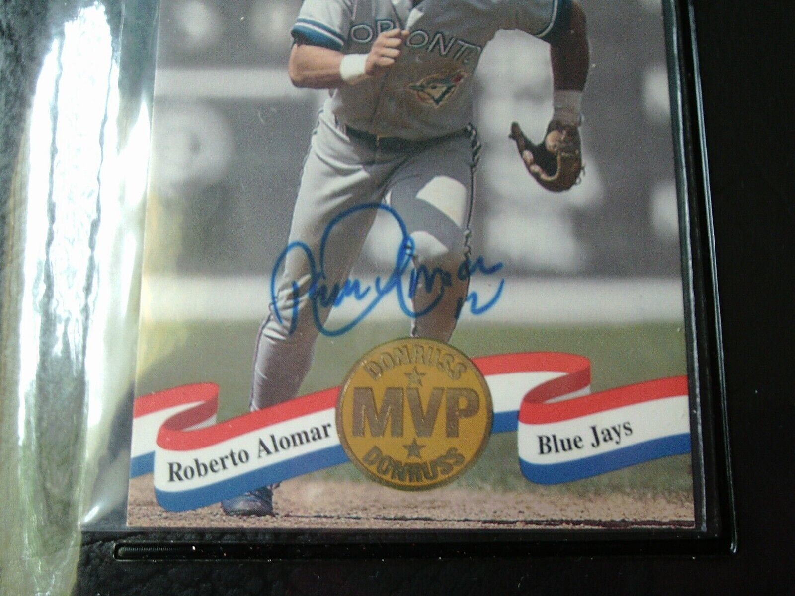 1993 DONRUSS MVP-6 ROBERTO ALOMAR AUTHENTICATED AUTOGRAPH TREAT CARD DISPLAY - Trading Card Singles