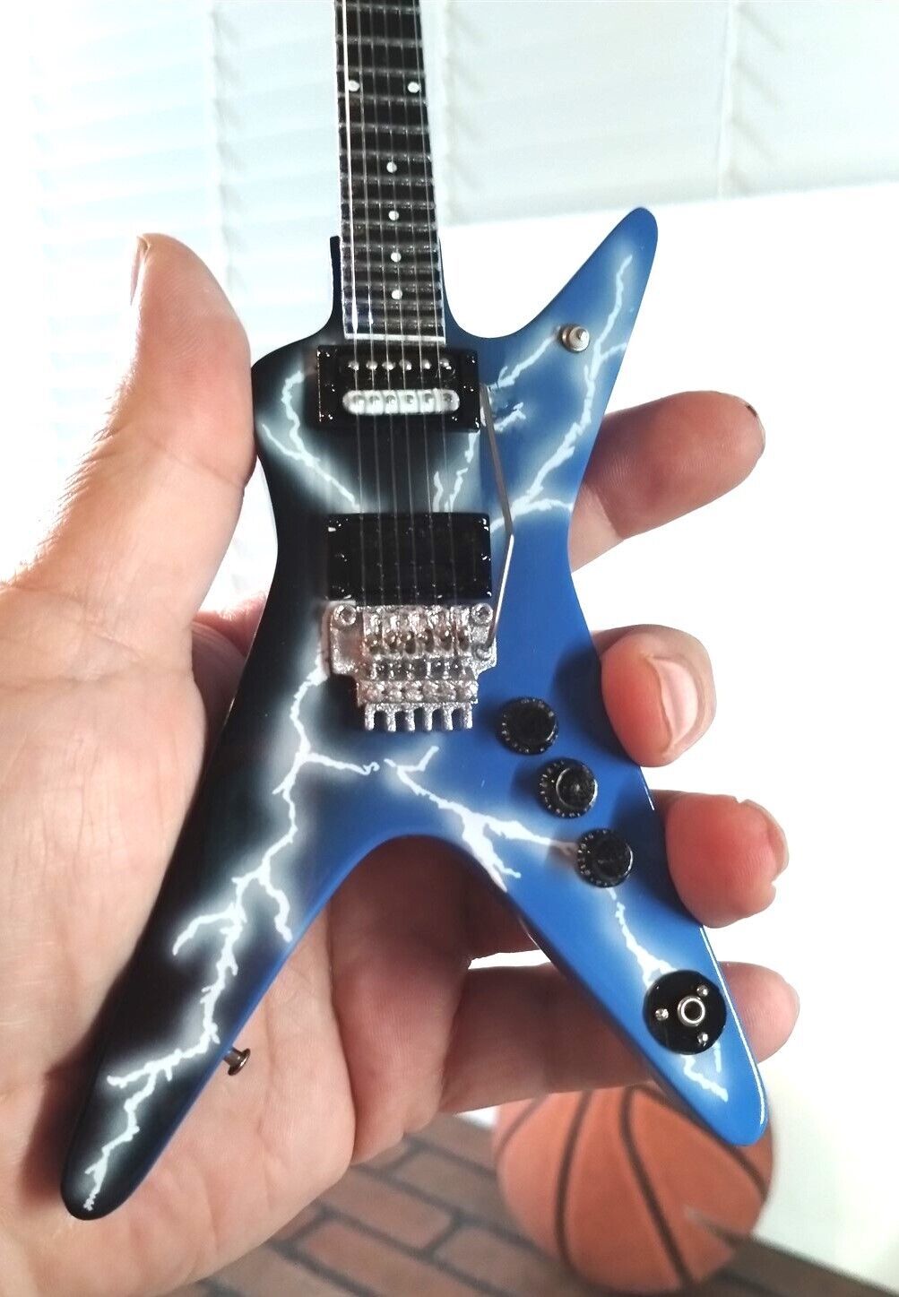 DIMEBAG DARRELL (PANTERA) From Hell Bolt 1:4 Scale Replica Guitar ~Axe ...