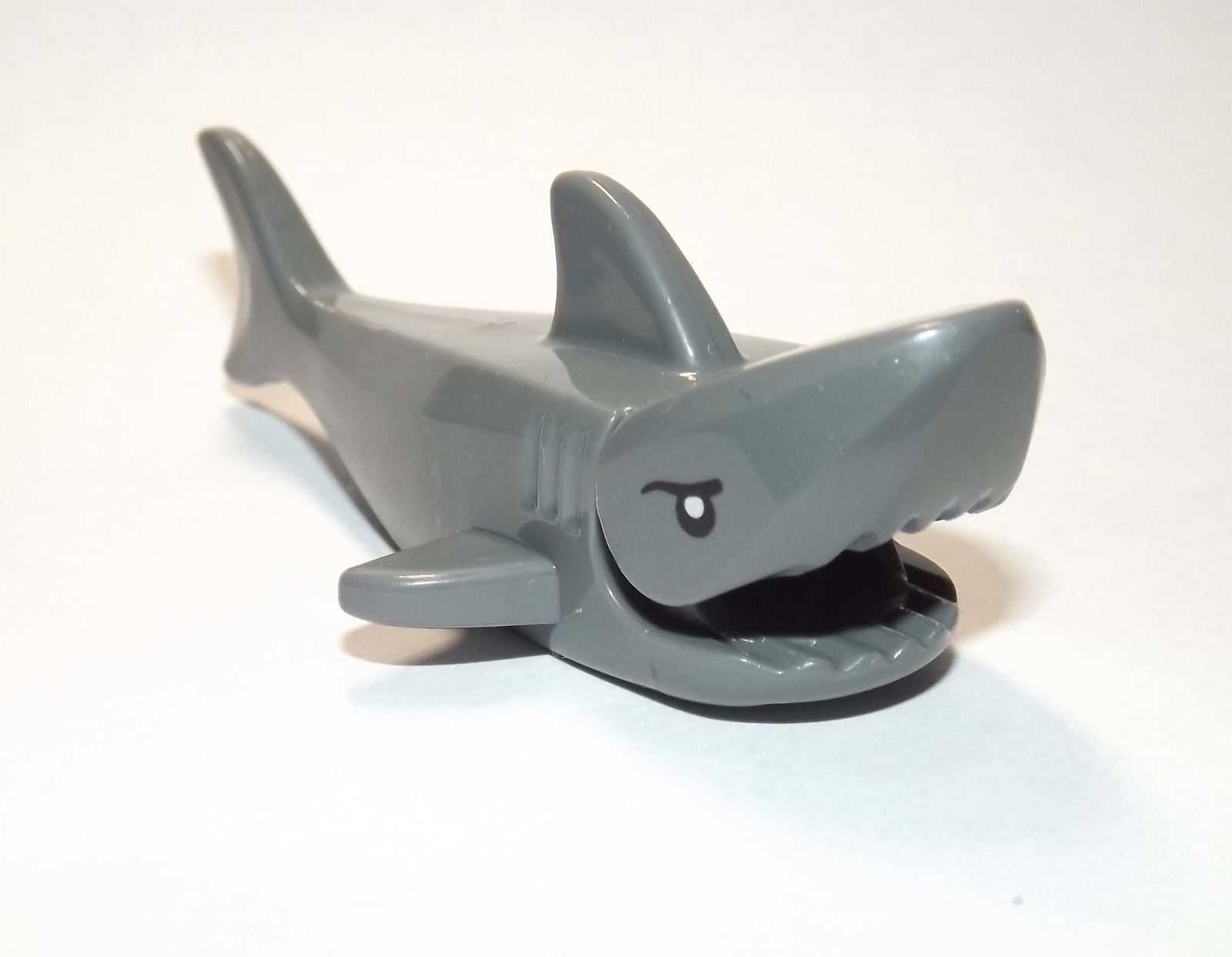 Minifigure Shark Grey Animal Fish Medium Rare - LEGO (R) Minifigures