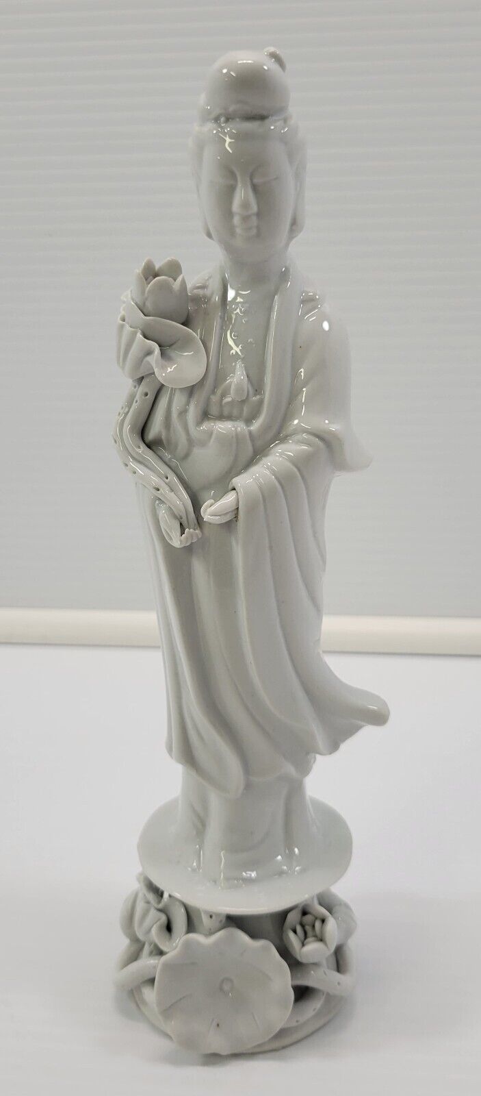 *B41) Vintage Blanc de Chine White Chinese Porcelain Guanyin Goddess ...