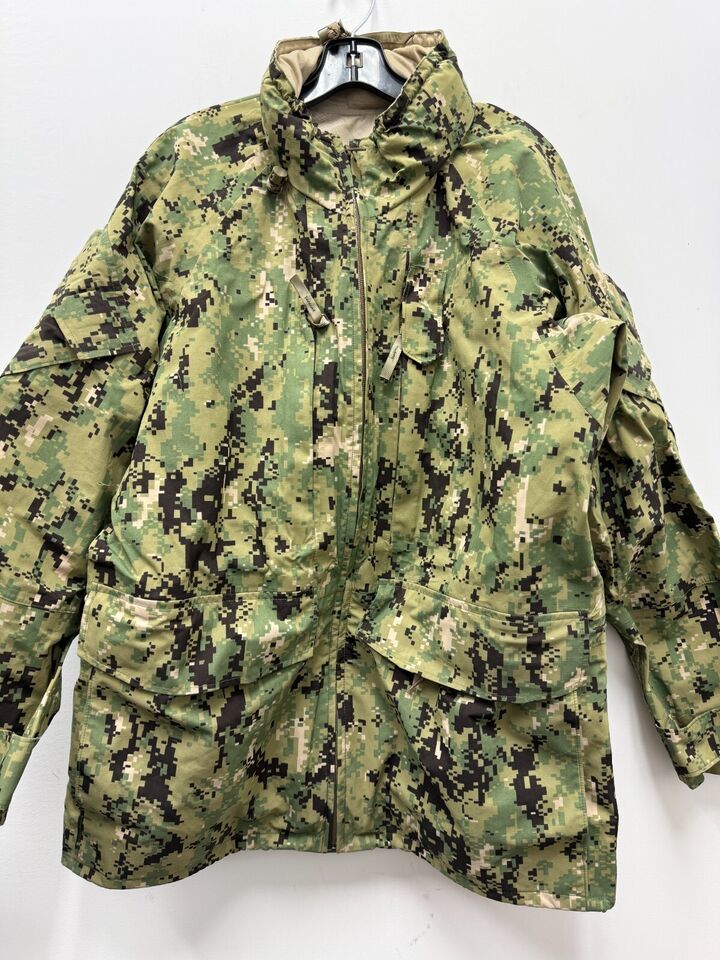 Genuine Us Navy Nwu Apec Aor2 Type III Cold Weather Gore Tex Parka ...