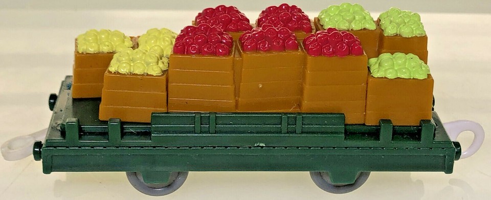 Thomas The Train Sodor Fruit Car - Action Figures
