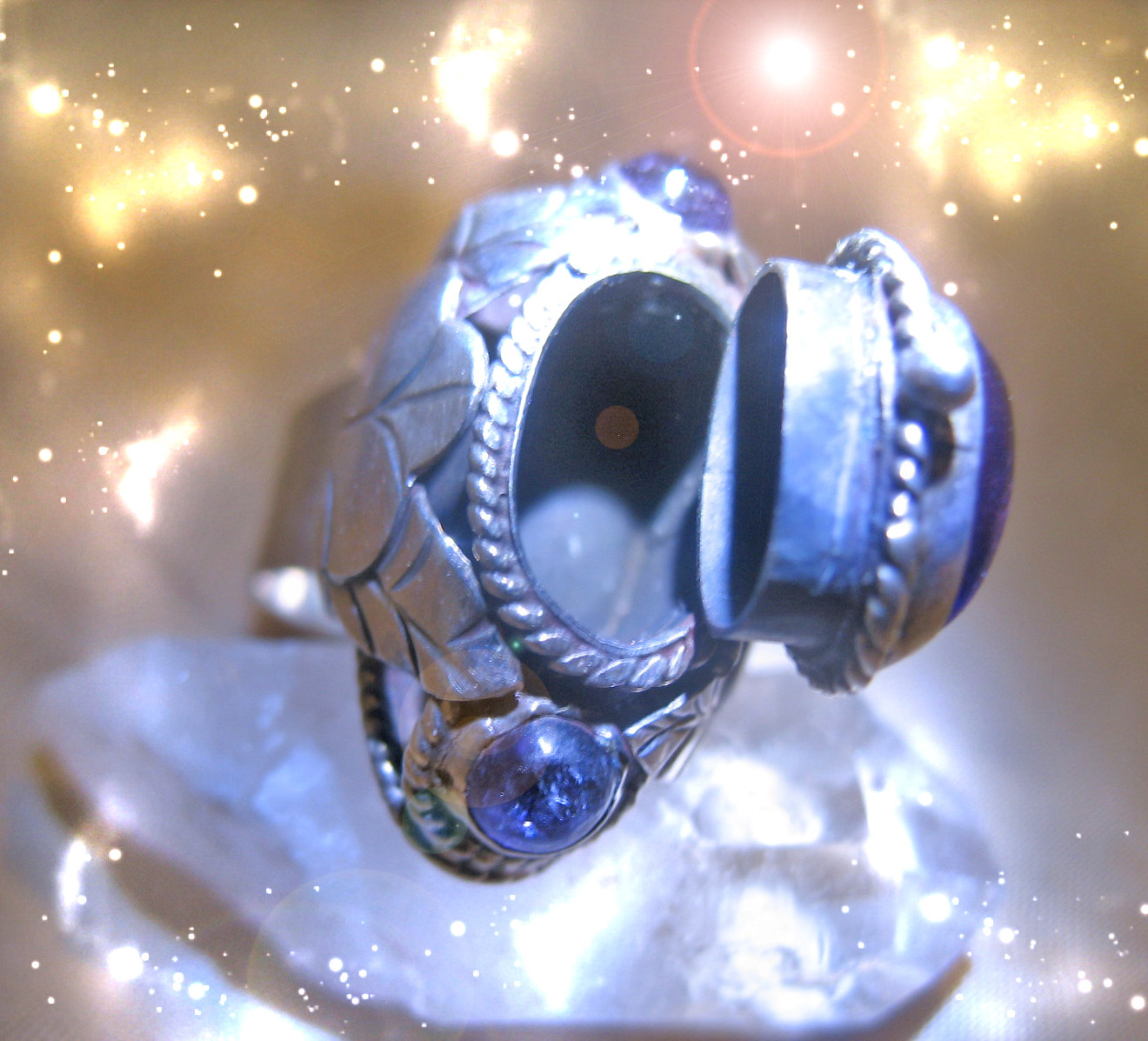 HAUNTED RING MASTER SOARING COMET OF SUCCESS RITE HIGHEST LIGHT COLLECT ...
